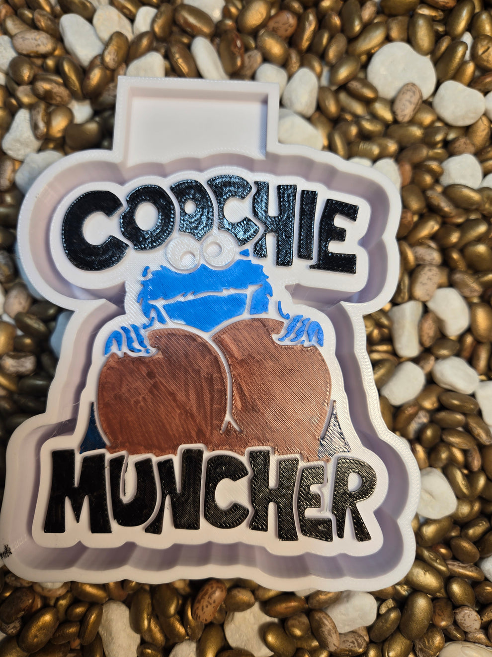 1021. Muncher Freshie Mold – Crazy 8 Design
