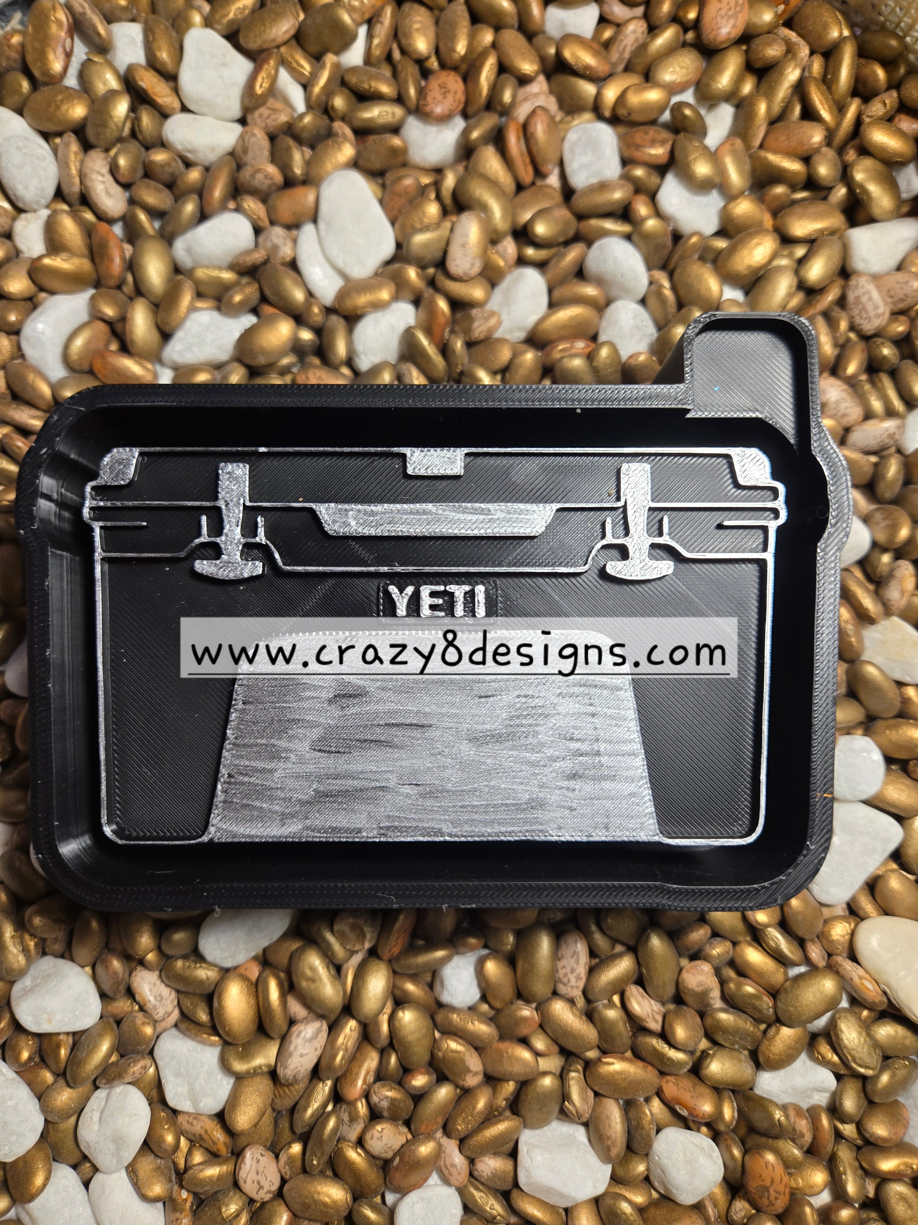 1794. Yeti Freshie Mold – Crazy 8 Design